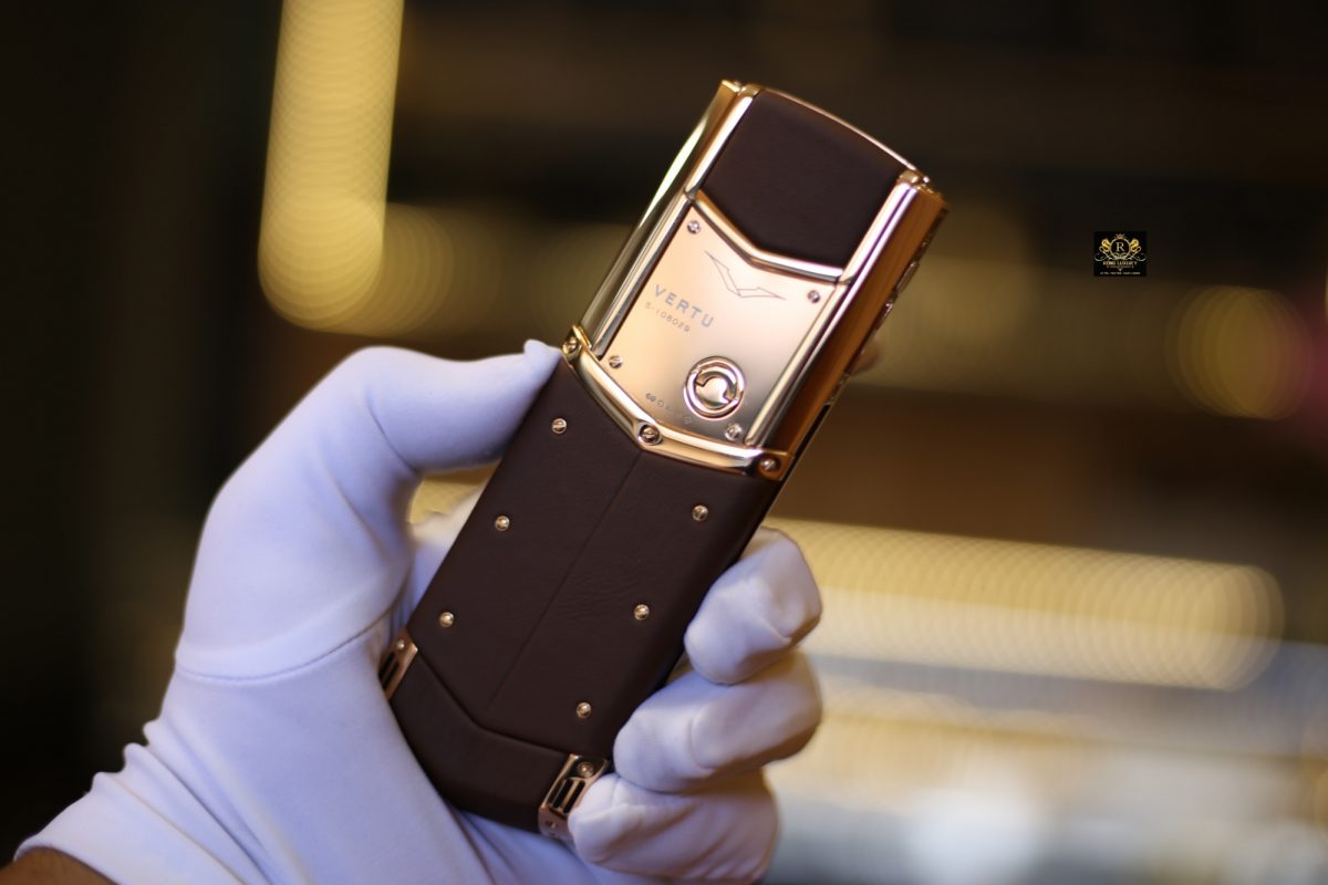 Báo Giá Vertu Signature S Độ Vỏ Giá Rẻ Tại Rồng Luxury