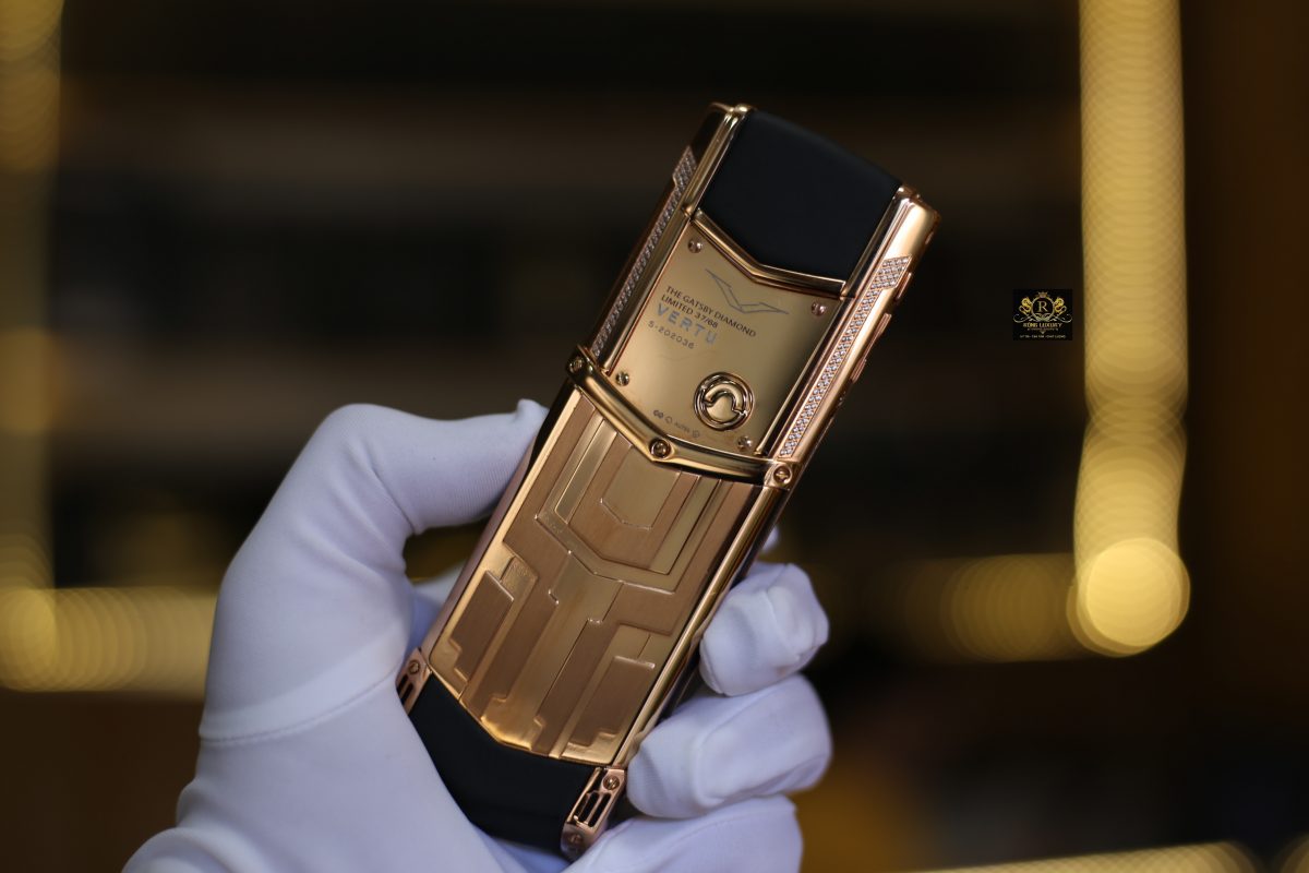 Báo Giá Vertu Signature S Độ Vỏ Giá Rẻ Tại Rồng Luxury